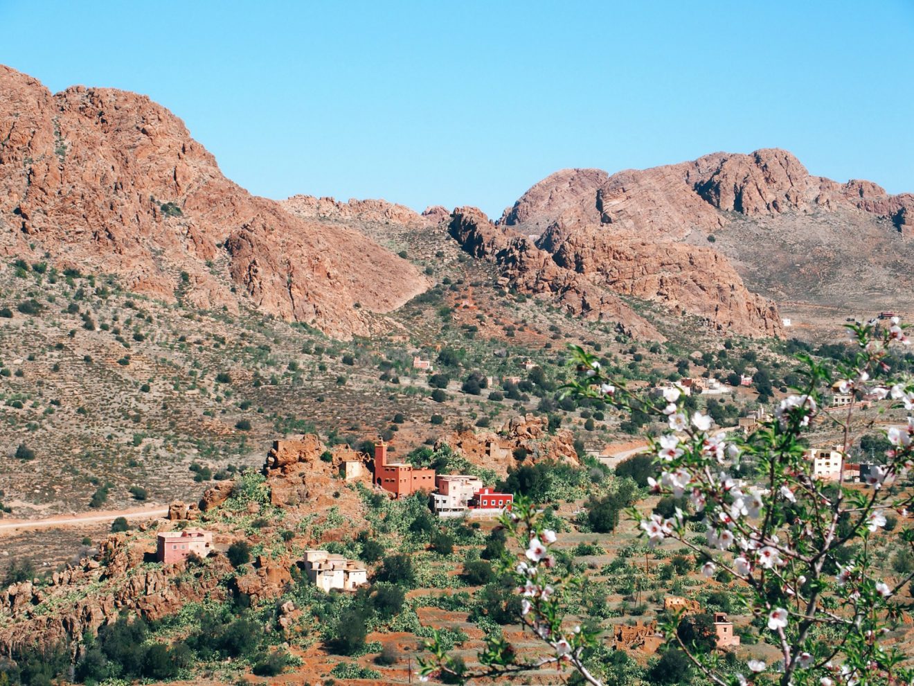 4 jours à la découverte de Tafraout et de l’Anti Altas // Maroc | Les 3 ...